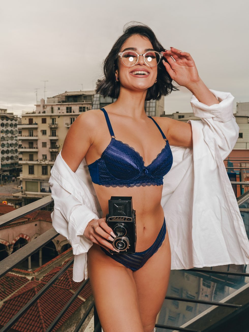 Σετ Σουτιέν Push UP με Λωρίδες Γυαλιστερής Δαντέλας και String - Lavalmore